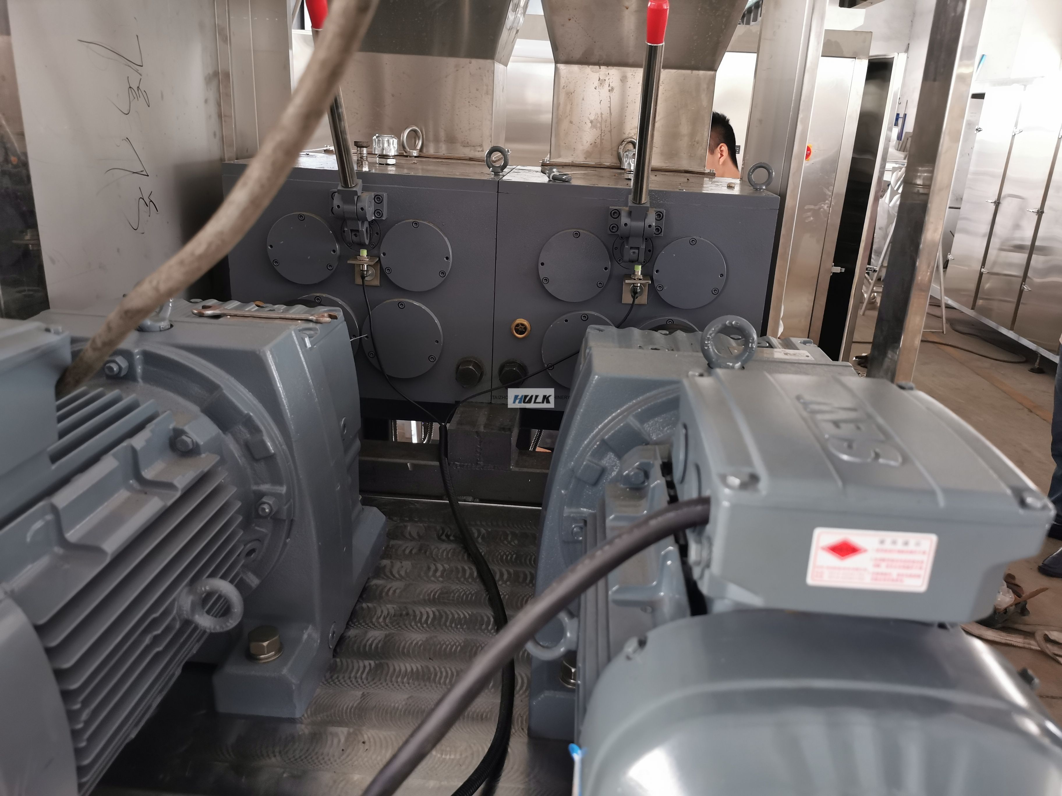 Candy Extruder For Chewing Gum, Chewy Candy - Buy candy extruder, candy ...